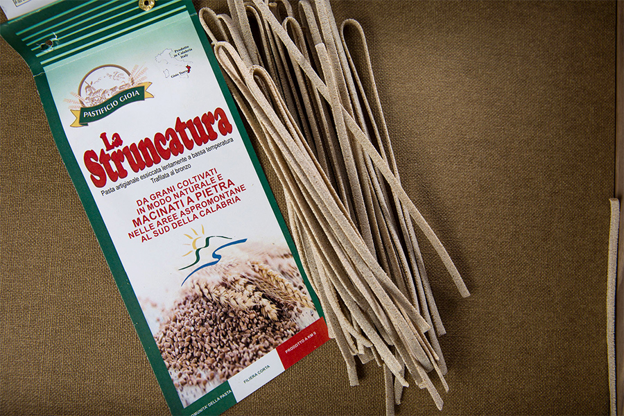 Pastificio Gioia: Pasta Artigianale e Sughi Calabresi