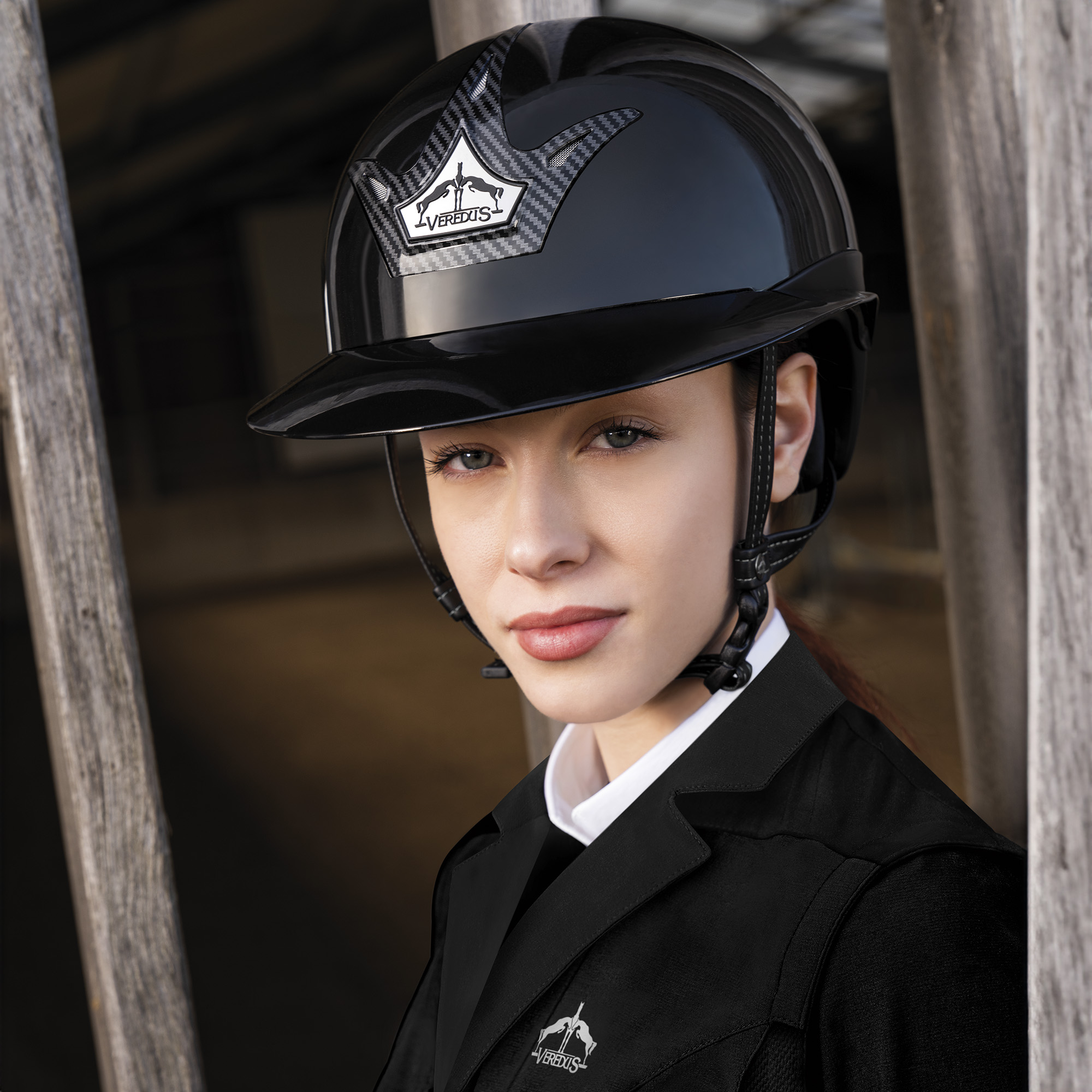 Vita Helmet Carbon Gel GST | Veredus.com