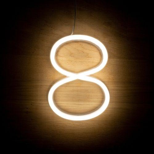 Numero 8 Led Neon Art | Flexibnb - Smart Home Everywhere