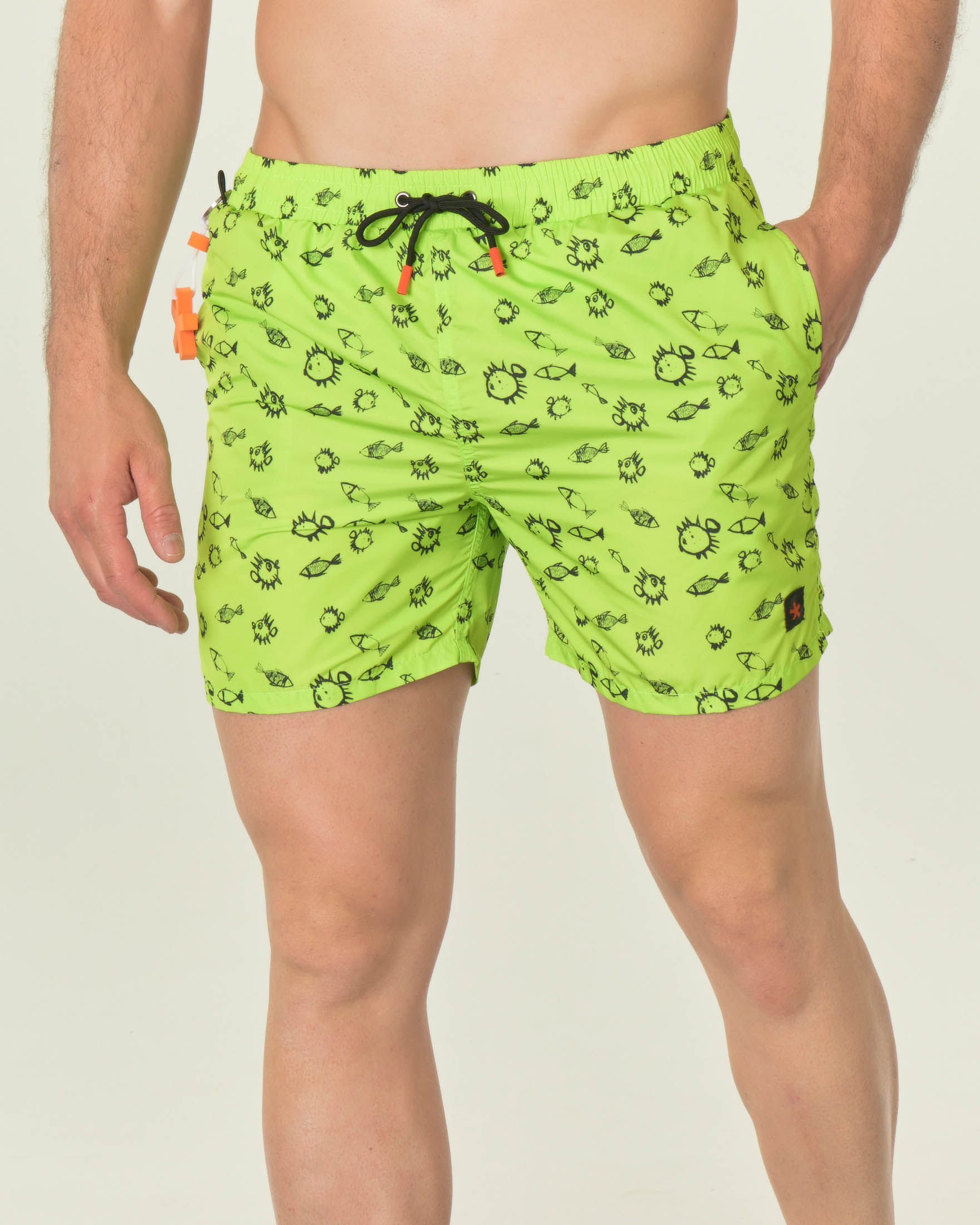 Boxer mare giallo con stampa grafica pesciolini