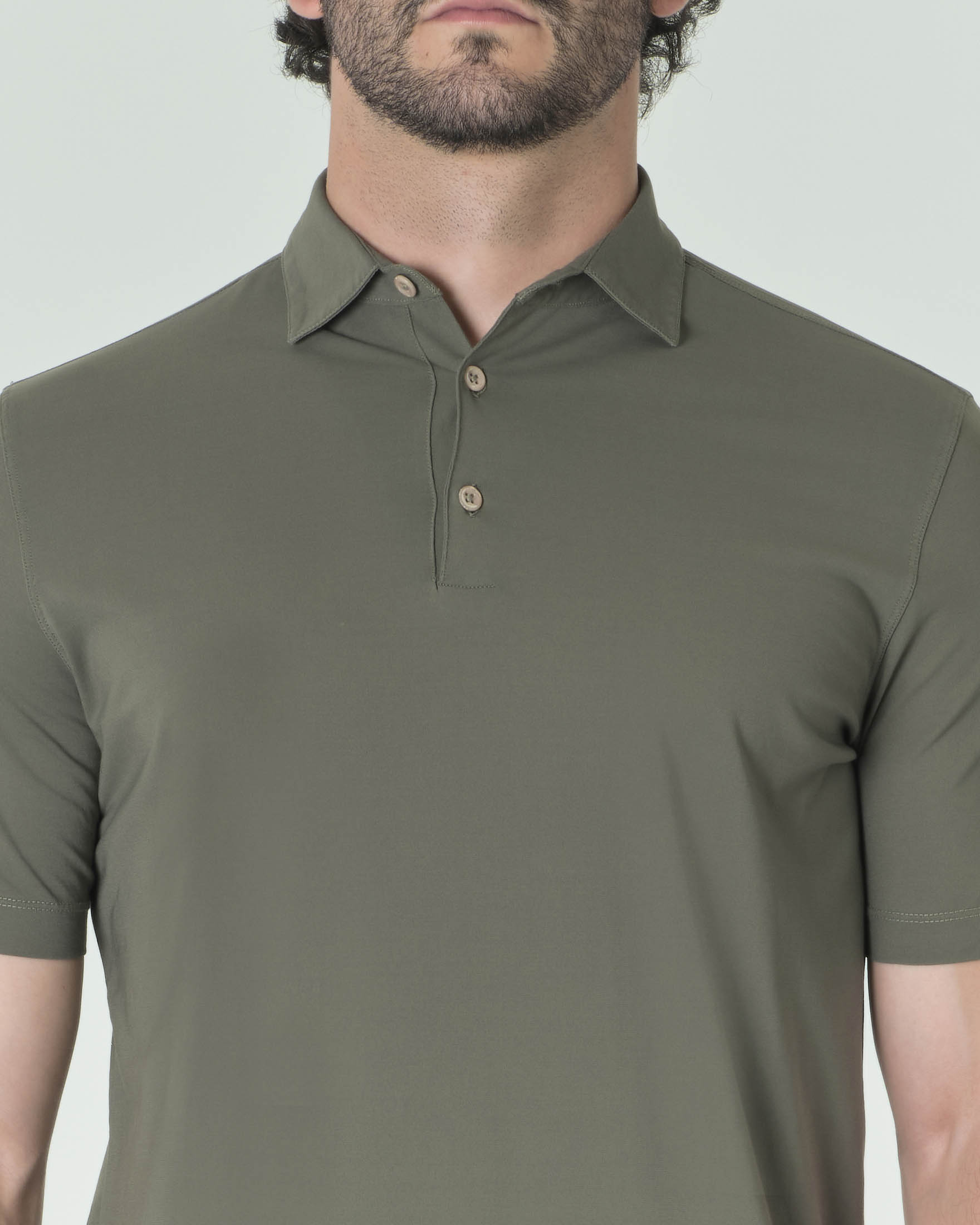 Polo verde militare mezza manica in crêpe di puro cotone a tinta unita