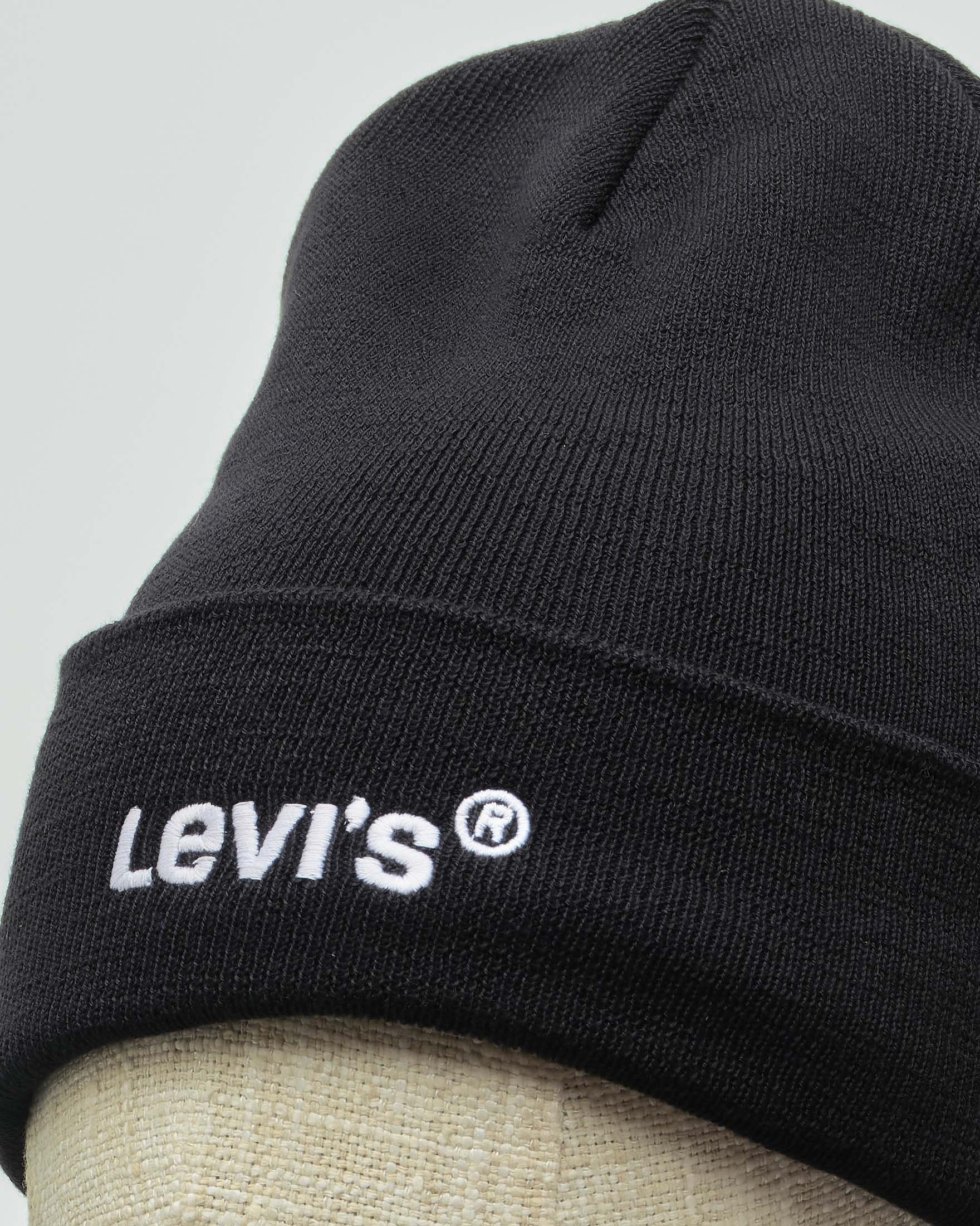 Berretto Levi's nero con risvolto e logo scritta bianca ricamata