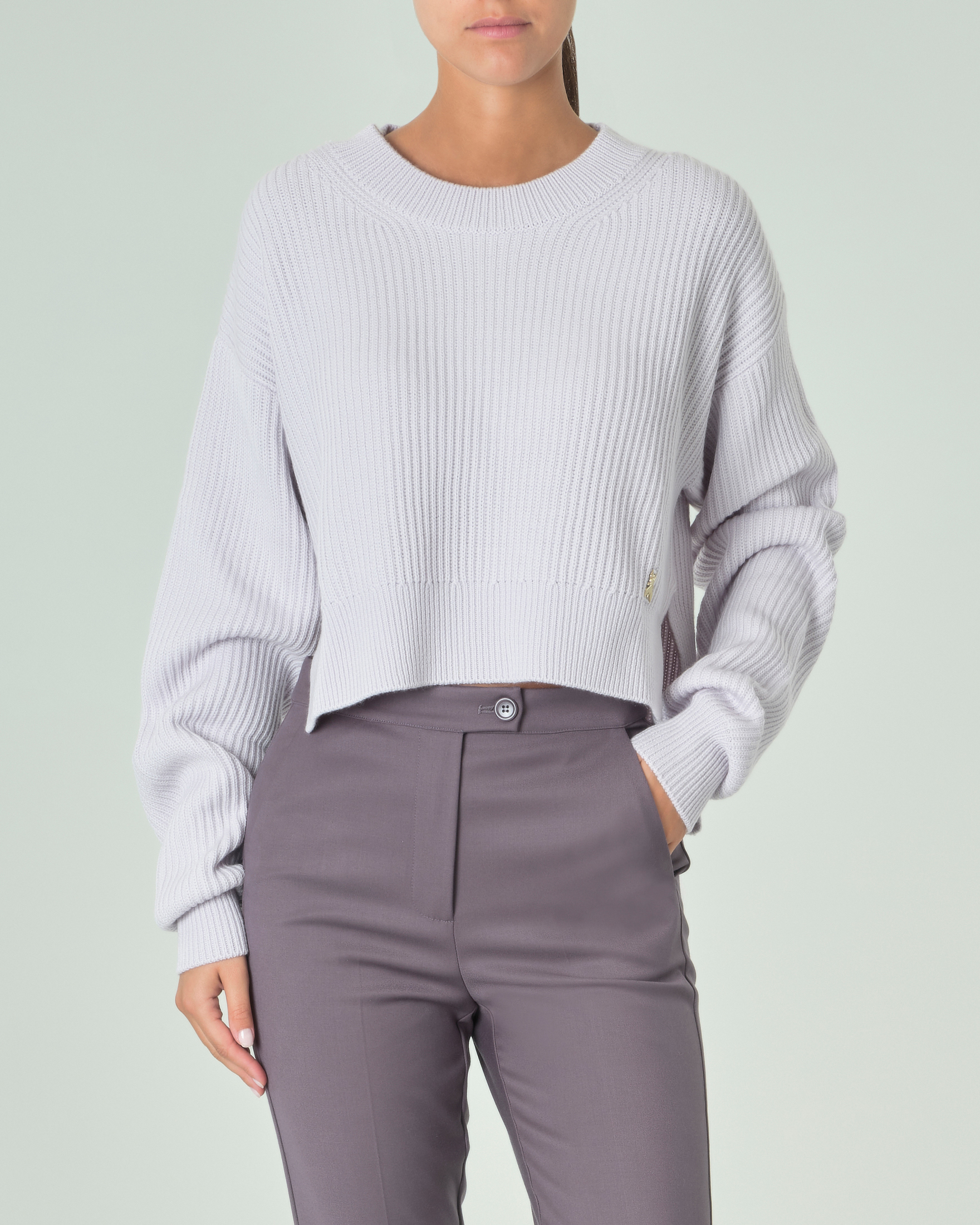 Maglia color ghiaccio cropped a coste in misto lana con maniche lunghe ...