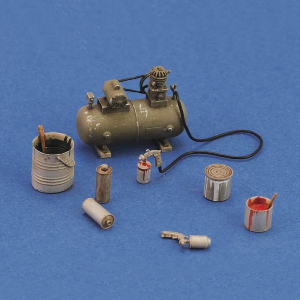 Royal Model: 1/35; Air compressor & accessories | Steel Models