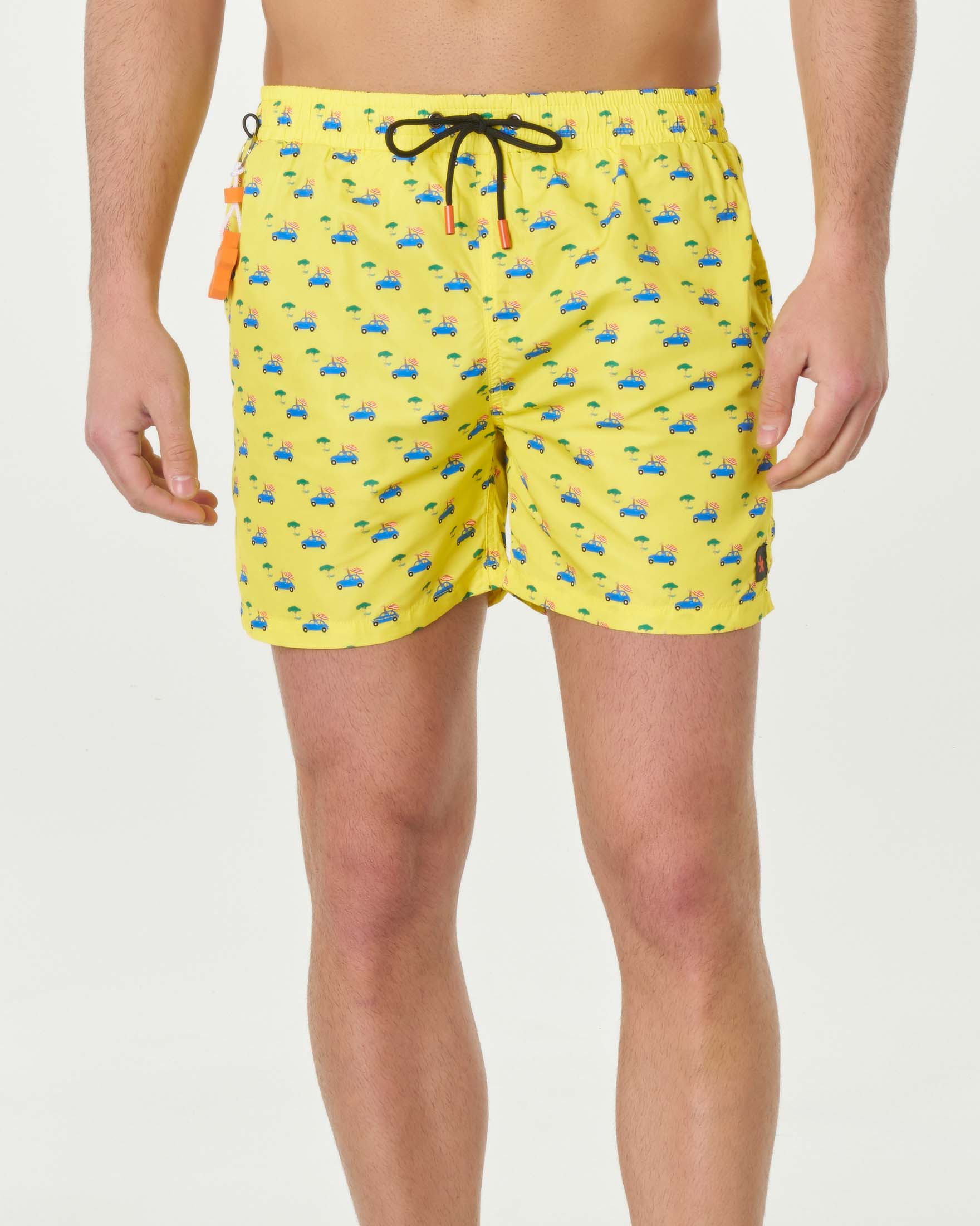 Boxer mare giallo con stampa grafica macchinette e giraffe