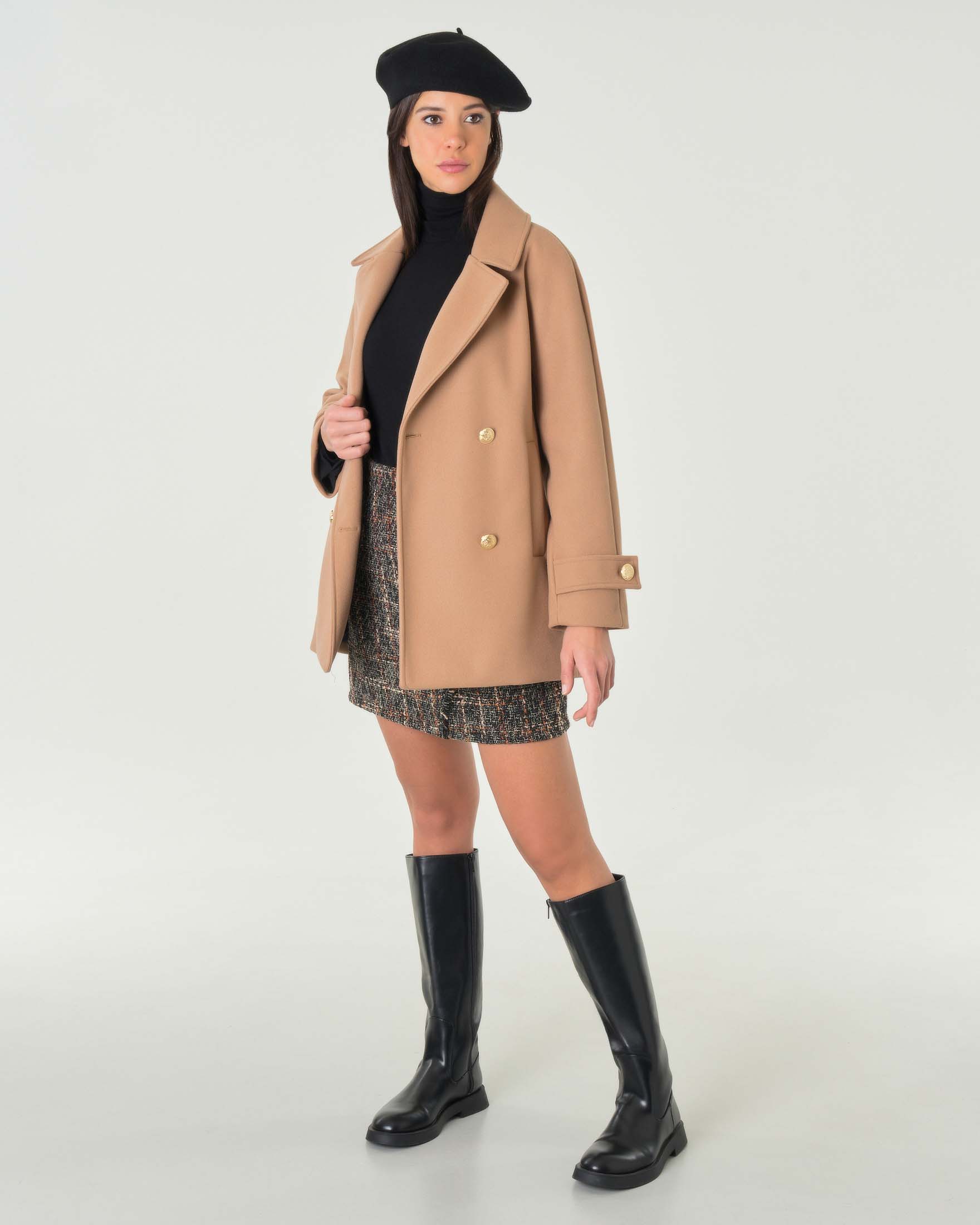 Caban color cammello in panno a chiusura doppiopetto con bottoni dorati ...