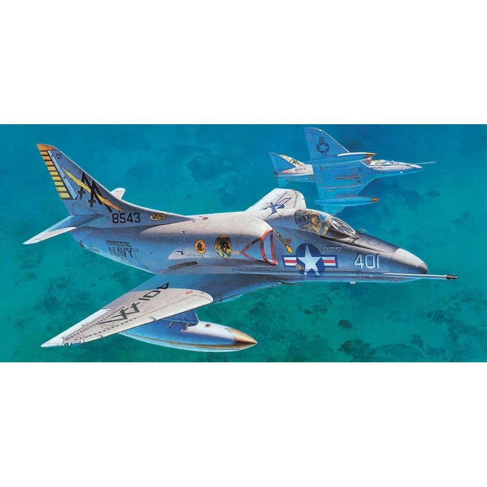 HASEGAWA: 1/48; A4C Skyhawk U.S. Navy | Steel Models
