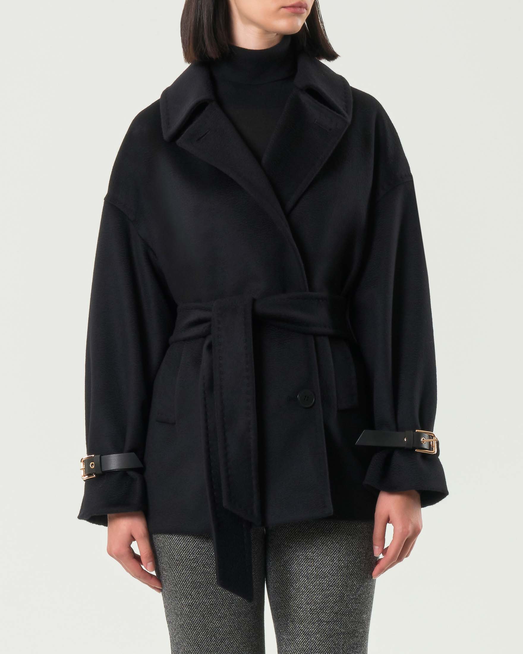 Cappotto nero Max Mara Studio in drap di lana vergine con cinturini in ...