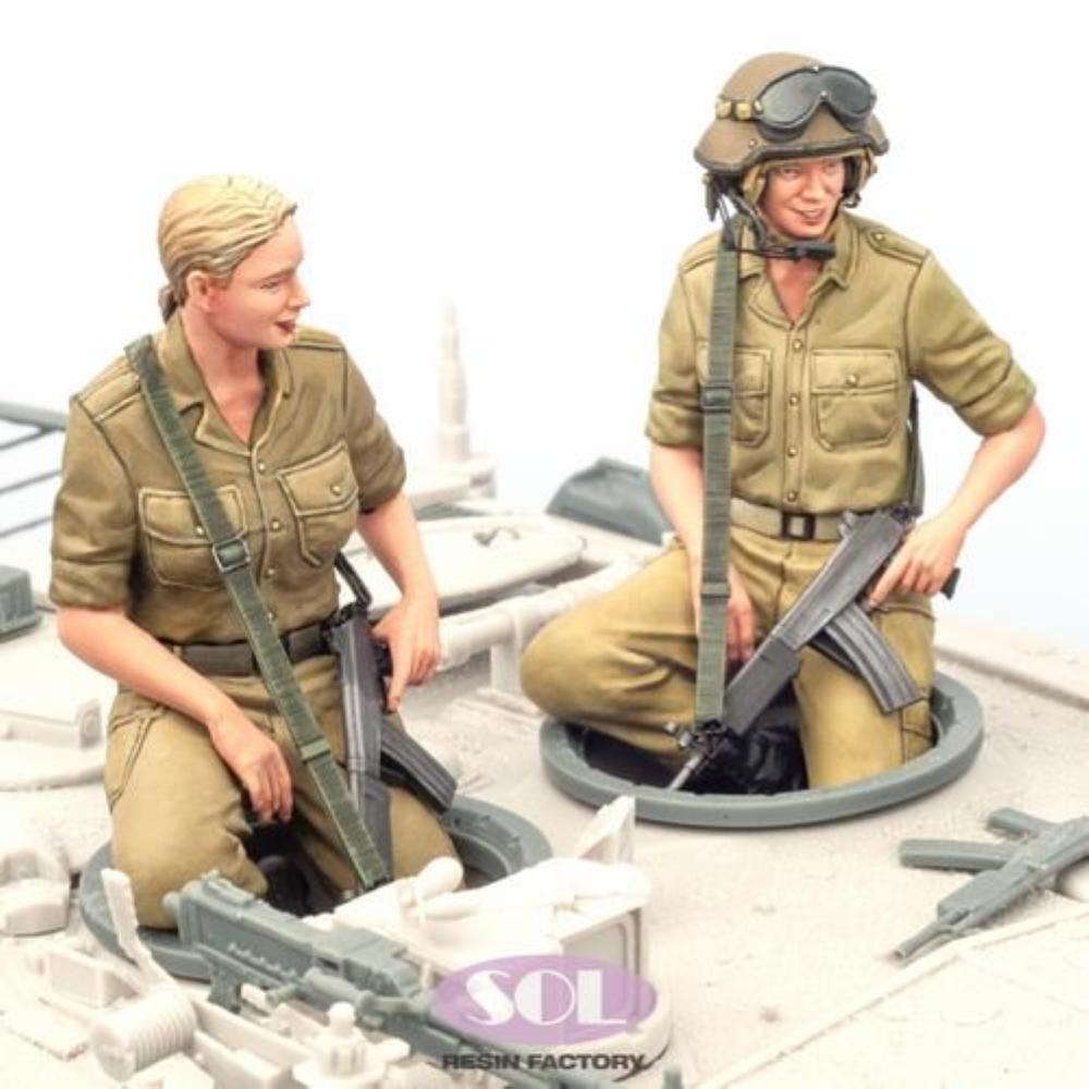 SOL MODEL: 1:16; IDF Female Tank Crew (3D Printed) (1:16) | Steel Models